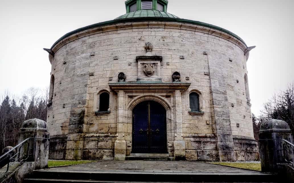 Wanderung zum Wasserschloss Reisach | Hurra, draussen!