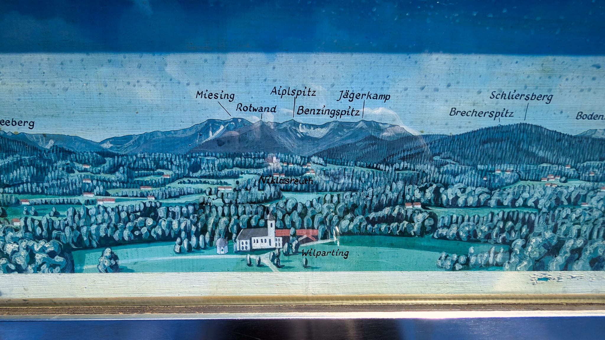 Kurze Wanderung auf und um den Irschenberg